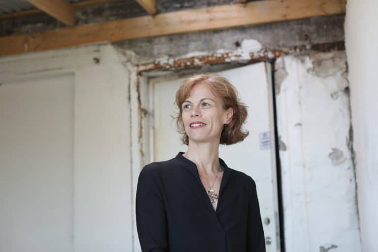 TEKST: Teatersjef Annabelle Bonnéry: «Velkommen på forestilling ...